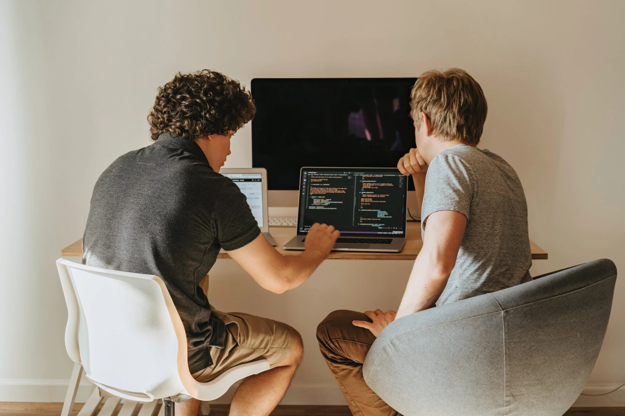 What Is A Bug Report? The Essential Guide + Examples | Atarim